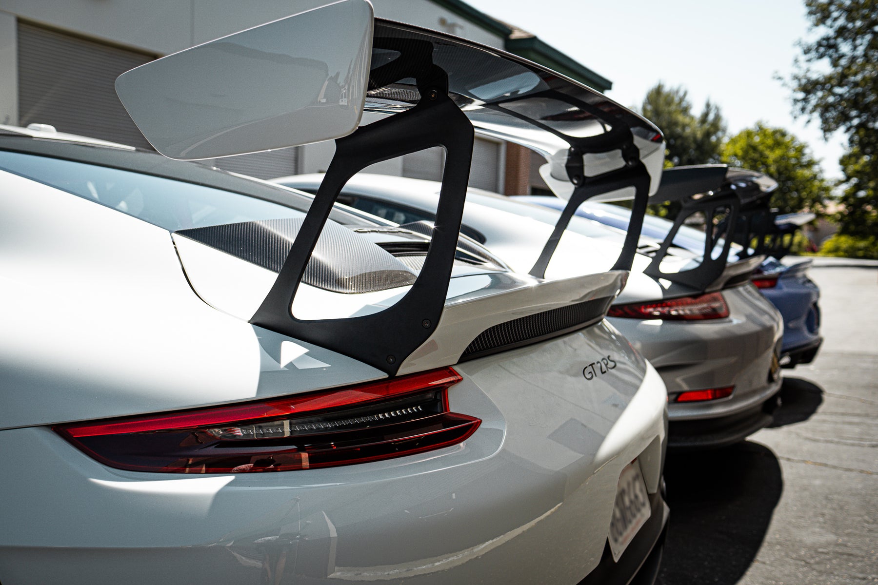 GT3RS / GT2RS Wing Risers – RSNV